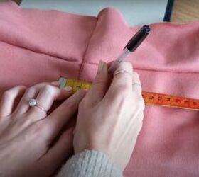 How to Make & Sew an Easy Sweatpants Pattern With Pockets | Upstyle