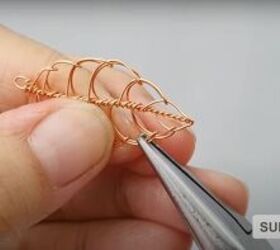 DIY Leaf Pendant from Wire | Upstyle