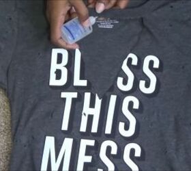 How to Distress a T-Shirt | Upstyle