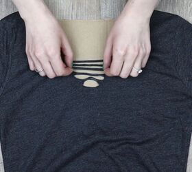 2 Easy T-Shirt Neckline Cutting Ideas to Make Intricate V-Necks | Upstyle
