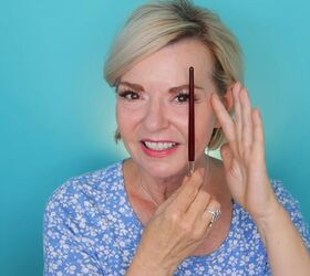5 Easy Face Lift Makeup Tips & Tricks for Mature Skin | Upstyle