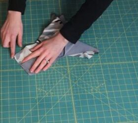 How to Sew a Reversible Bikini Bottom - Simple Step-by-Step Tutorial ...