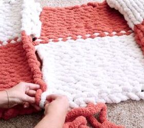 How to Make a Gigantic DIY Chunky Knit Cardigan By Doing Slip Knots ...