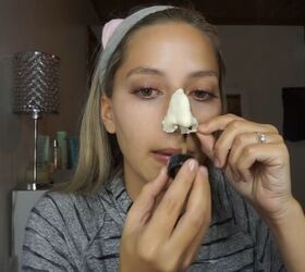 How to Do Super-Spooky Makeup for a Terrifying Valak the Nun Costume ...