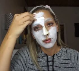 How to Do Super-Spooky Makeup for a Terrifying Valak the Nun Costume ...