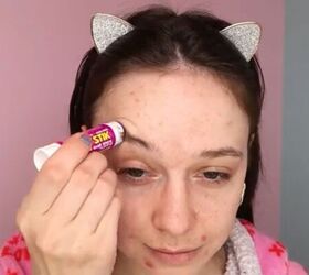Need a Costume? Keep an Eye on This Leela of Futurama Makeup Tutorial ...