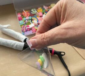 How to Make a Shaker Charm - Great Stocking Stuffer | Upstyle