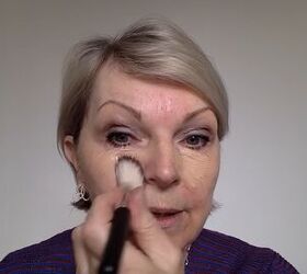 The Best Way to Apply Makeup on Mature Skin: Tips & Tricks Over 50 ...