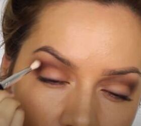 This Dark & Sultry Festive Makeup Look is Perfect for a Holiday Party ...