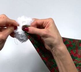 How to Make a Santa Hat With Faux Fur Trim in 7 Quick & Easy Steps ...