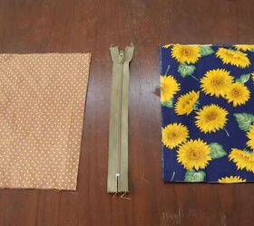 Easy Zipper Pouch Sewing Tutorial: Fun Gift for Friends or Yourself ...