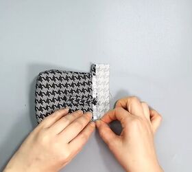 DIY Mini Zipper Pouch: A Cute Little Pouch to Hold All the Essentials ...