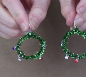 2 Super-Easy DIY Christmas Earrings You Can Make Yourself At Home | Upstyle