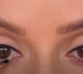 How to Do '60s Hair & Makeup, From Winged Liner to a Cute Headscarf ...