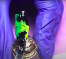 How to Do Funky Neon Smoke Nail Art Using 3 Different Methods | Upstyle