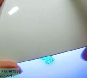 How to Make Cute DIY Pins With Resin & Glitter - Inspired By Tumblr ...