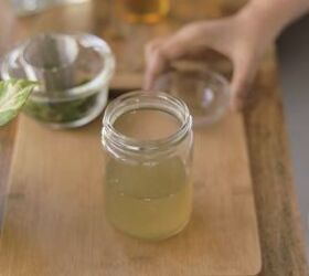 5 Natural Ways to Wash Hair Without Shampoo | Upstyle