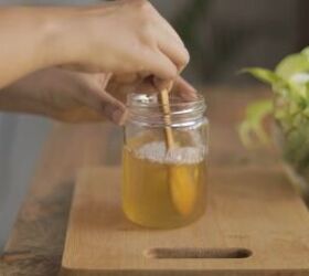 5 Natural Ways to Wash Hair Without Shampoo | Upstyle