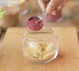 5 Natural Ways to Wash Hair Without Shampoo | Upstyle