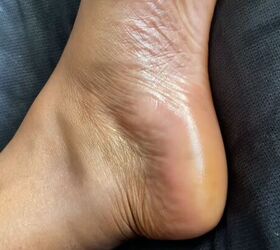 How to Make & Use an Effective DIY Sugar Foot Scrub | Upstyle