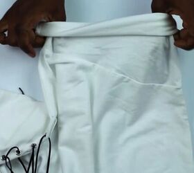 2 Ways to Make DIY Lace-Up T-Shirts That Totally Revamp Your Clothes ...