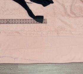 How to Make a Cozy Sherpa Robe Out of a $5 Walmart Blanket | Upstyle