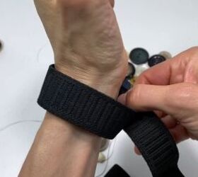 Got a Stash of Buttons at Home? Try Out This Button Bracelet Tutorial ...