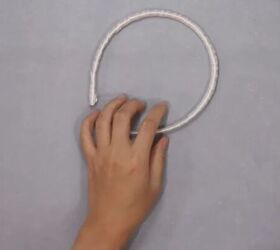 How to Make a Cute DIY Scrunchie Headband With Linen Fabric | Upstyle