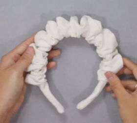 How to Make a Cute DIY Scrunchie Headband With Linen Fabric | Upstyle
