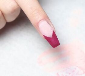 How to Do Easy & Cute Chevron Nail Art Designs With Dip Powder | Upstyle