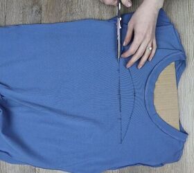 6 Unique DIY Cut-Out T-Shirt Designs That Are Quick & Easy to Do | Upstyle