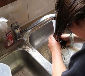 How to Dye Hair Blonde & Get Natural Balayage With Turmeric Hair Dye ...