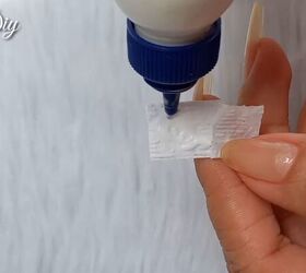 How to Make Fake Nails With Tissue Paper in 5 Minutes | Upstyle