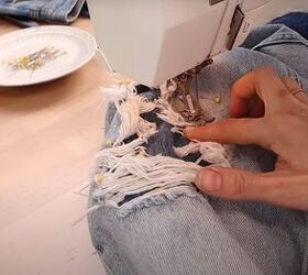 How to Fray Jeans in 7 Different Ways: Distress, Crop, Fray & More ...