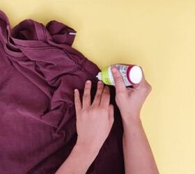 How to Make a Zara-Inspired DIY Ruched Top Out of an Old T-Shirt | Upstyle