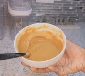 How to Make & Use a Super-Moisturizing DIY Maca Hair Mask | Upstyle