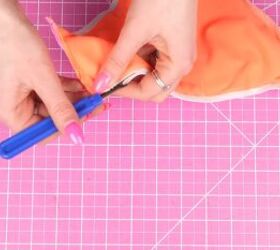 How to Make High-Waisted Bikini Bottoms Inspired By '80s Swimwear | Upstyle