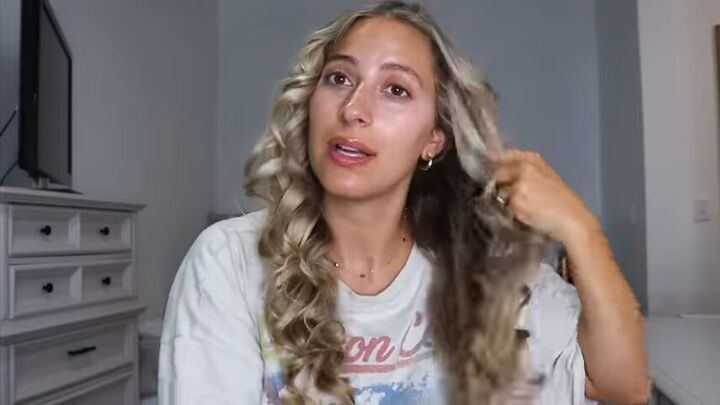 The Easy Way To Get Bouncy Curls Without Using Heat Upstyle