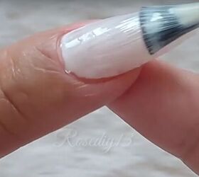 How to Do Quick & Simple Red & White Nail Art | Upstyle