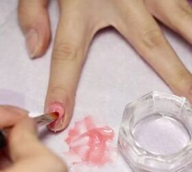 Looking For Creepy Halloween Nail Art? Try These DIY Teeth Nails | Upstyle