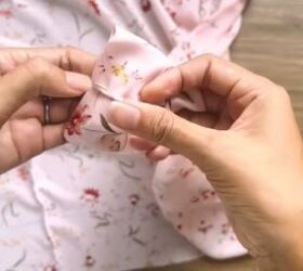 How to Make Your Own Bridesmaid Robes in 7 Simple Steps | Upstyle