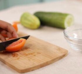 Easy DIY Under Eye Patches From Ingredients You Already Have | Upstyle