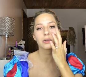 DIY Spooky Poisoned Snow White Makeup for Halloween | Upstyle