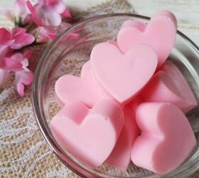 Homemade Strawberry Scented Mini Heart Soaps | Upstyle