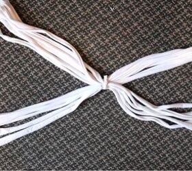 10 Easy Steps to Create Gorgeous Heatless Curls With a T-shirt | Upstyle