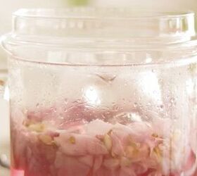 How to Make Jasmine and Rose Water for Super Shiny Hair | Upstyle