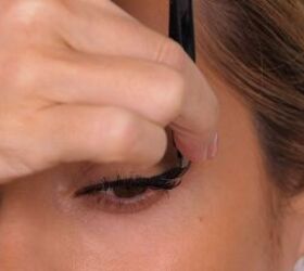 Kim Kardashian Wispy Eyelashes Tutorial | Upstyle