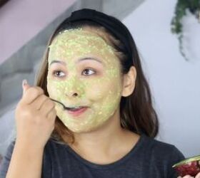 Super Easy DIY Avocado Face Mask Recipe | Upstyle