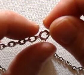 How to DIY a Cute and Easy Button Necklace | Upstyle