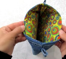 How to DIY a Cute Crossbody Jean Bag | Upstyle